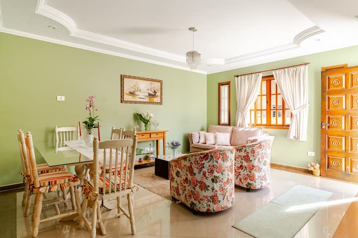 Casa Espaçosa Com Lareira Em Campos Do Jordão - Campos do Jordão