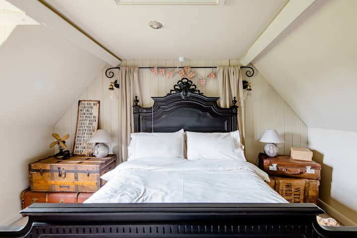 The Attic - Bedfordshire