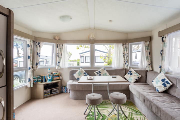 Castle Cove - Weymouth