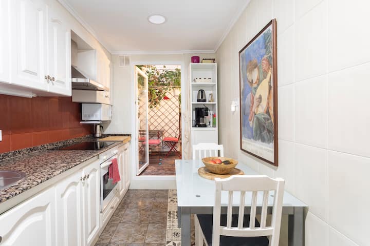 Habitacion  Patio  Con Encanto - Valencia