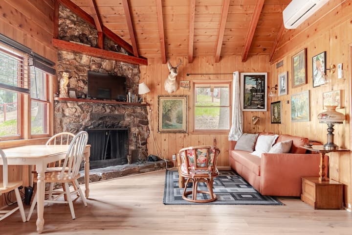 Walk To Lake-big Fenced Yard-pet & Child Friendly - Lake Gregory Regional Park, CA