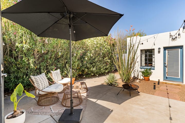 Spanish Bungalow Casita With Private Patio - Tucson, AZ