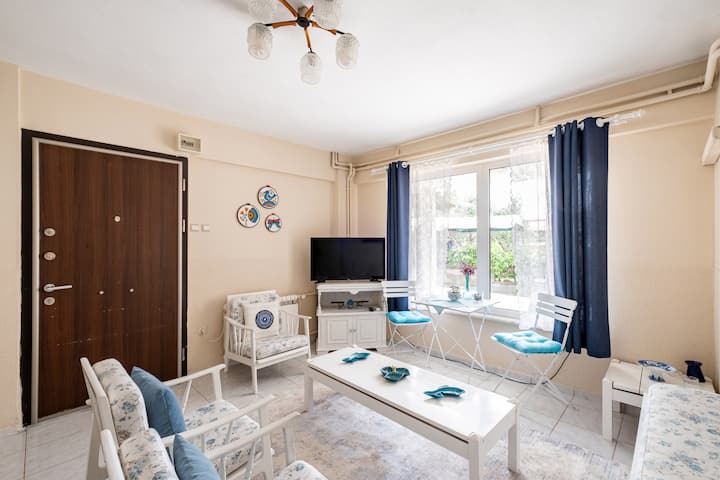 Cunda Merkeze 5 Dk Mesafede öZel Otoparklı Daire - Cunda Adası