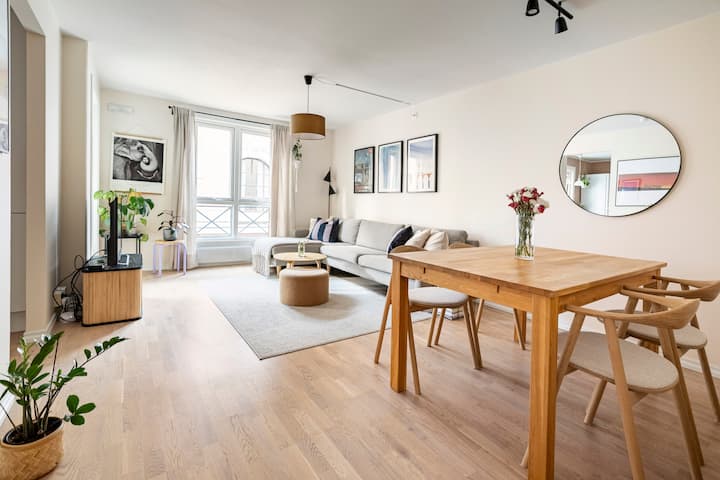 Spacious, Modern Apartment W/balcony - Oslo