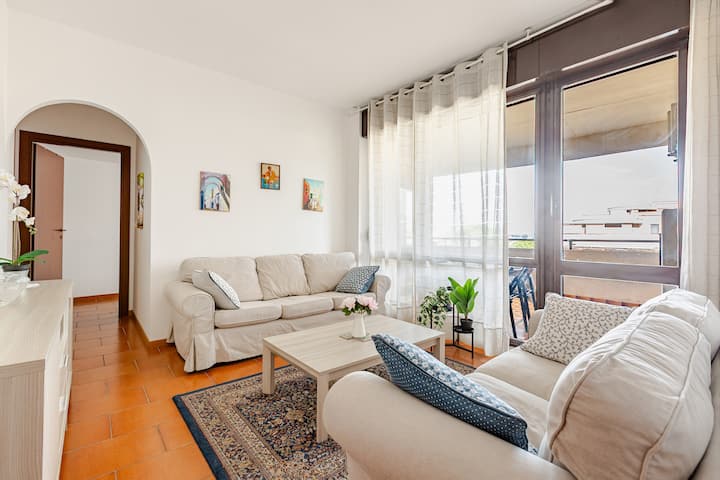 Renovated Flat, Green Area, Residential - Rom