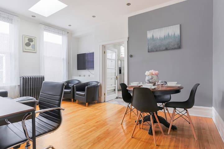 Haut De Duplex A Deux Minutes De La Rue Sherbrooke - Lasalle