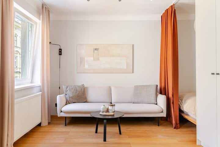 Stylish New Apartment / Yppenplatz - Wien
