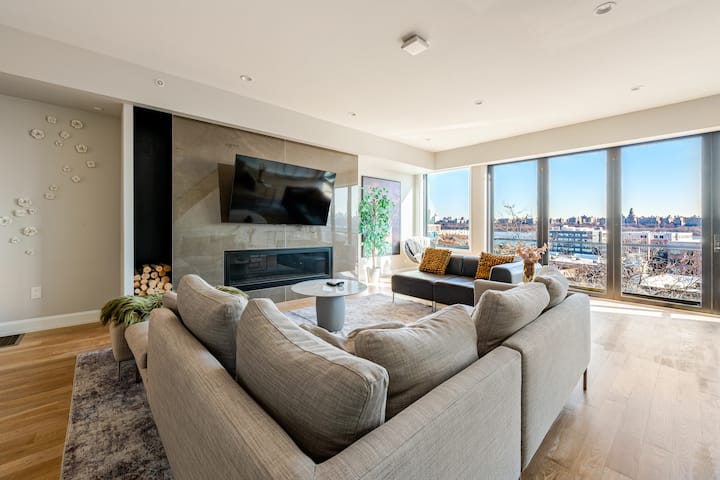 Modern Luxury 4br Townhome Den Nyc Views - Union City, NJ
