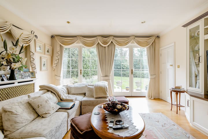 Peaceful Golf Course Mansion En Suite - Bracknell