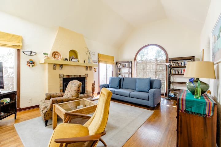 Garden Casita Retreat W/ Private Bathroom - Los Angeles, CA