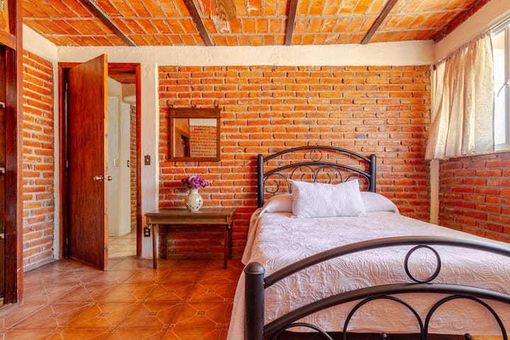 Cozy Downtown Apartment. Convenient Location - Aguascalientes