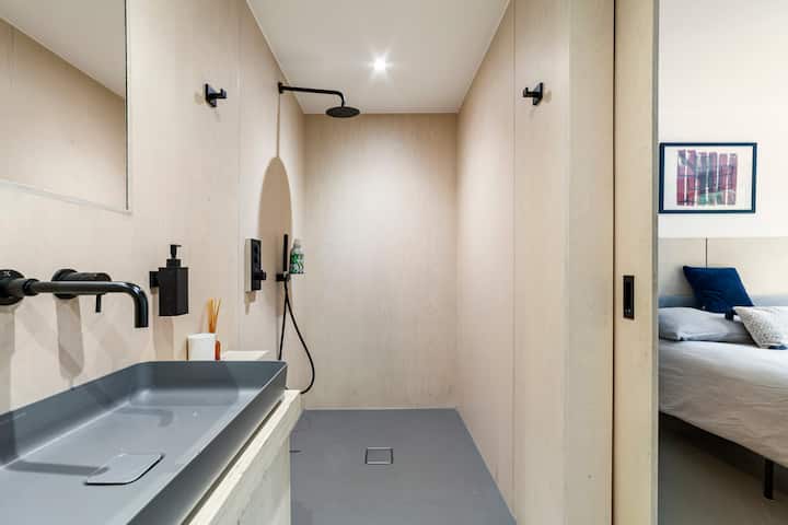 Beautiful Secluded Cabin Next To The Park - Londres