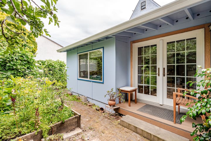 Charming 1-bedroom Home - Berkeley, CA