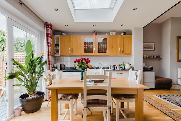 Cosy Room Close To Cheltenham Station - Cheltenham