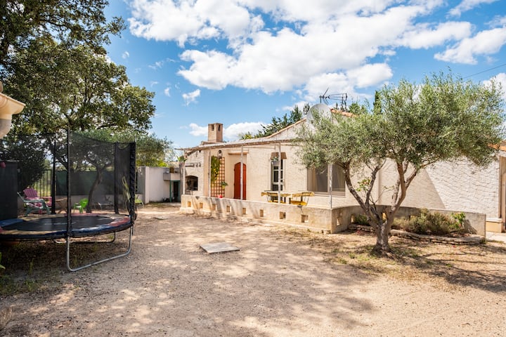 "Les Chênes Verts" - Beaucaire