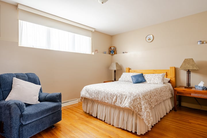 A Touch Of Dutch - Calgary