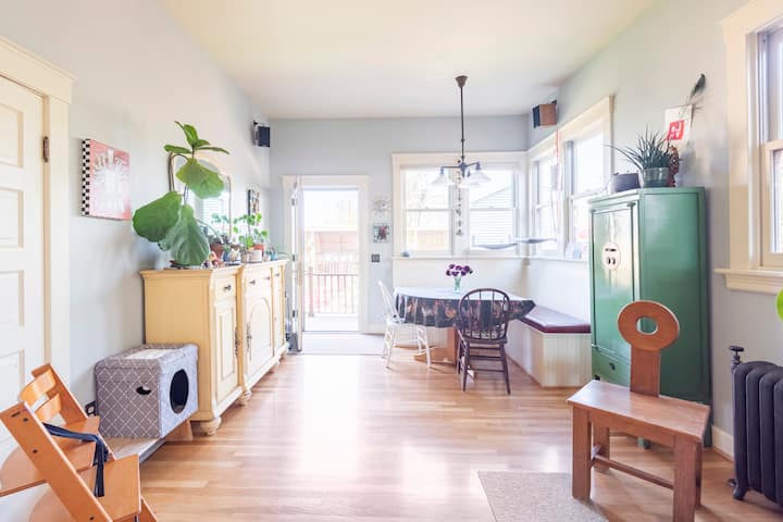 Cozy Charming Room Quiet Neighborhood. - Portland, OR