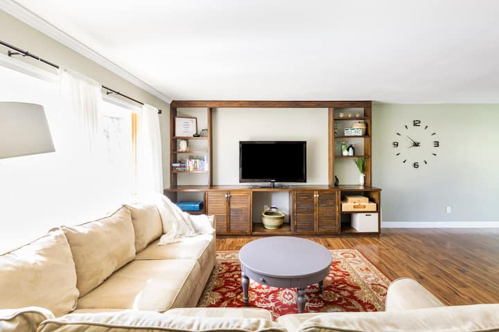 Private Boho Chic S.denver Retreat - Englewood, CO