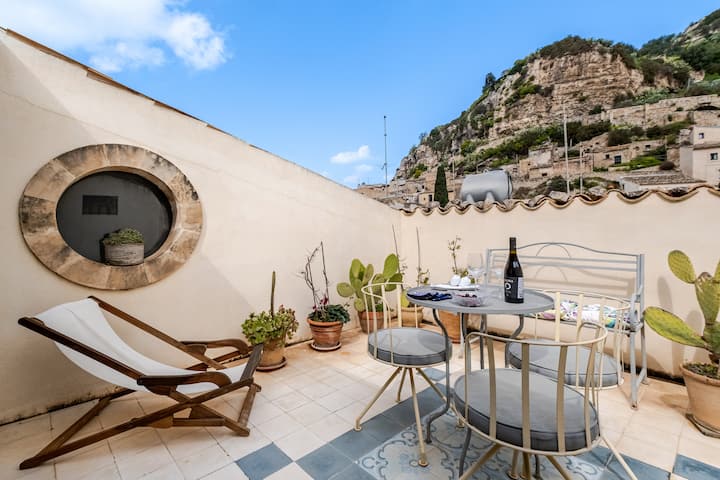 Design House With Panoramic Terrace On Chìafura - Scicli