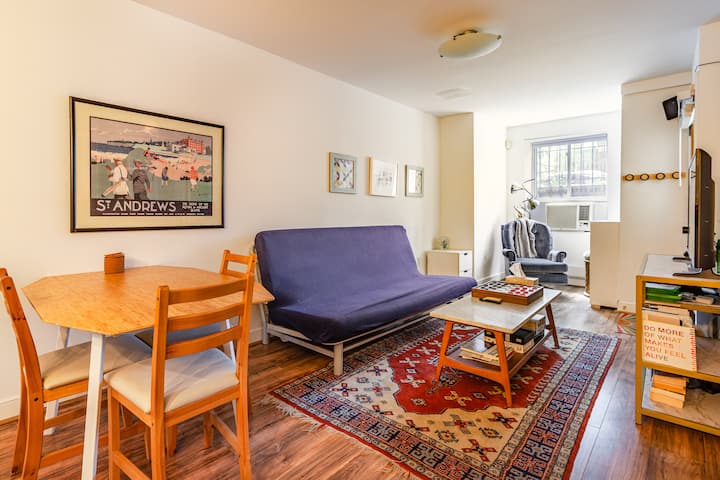 Cozy Garden Level Apt In Columbia Heights - Washington, DC