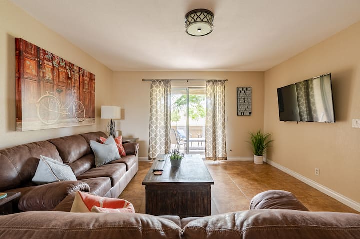Paradise Valley Paradise/ Ground Unit - Phoenix