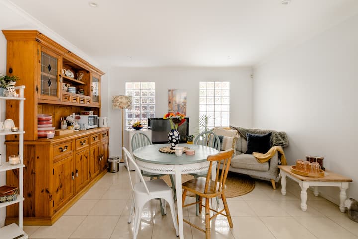 Sophie’s 🛍Double Room In The Heart Of The Junction - Wickham