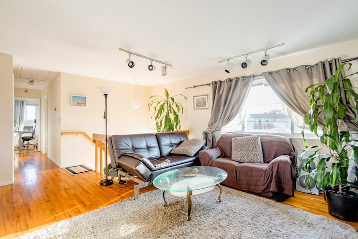 Cozy Space, Perfect For Med Students Long Term - Long Island, NY