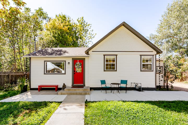 Loveshack In Loveland With Chef's Kitchen - Loveland, CO