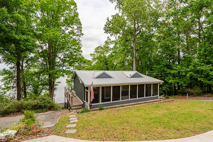 Coosa Cabin On Logan Martin Lake - Talladega, AL
