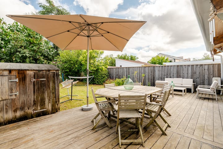 Villa-espace-confort-lumière-calme Pkg-tram - Bordeaux