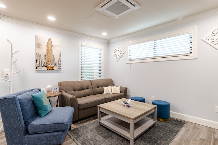 *Newly Built’ Cottage Near Aquarium/cannery Row - Monterey, CA