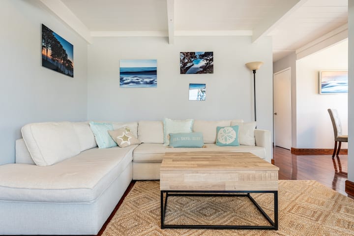Coastal Tri-level Condo With King Suite + Loft - Pajaro Dunes, CA