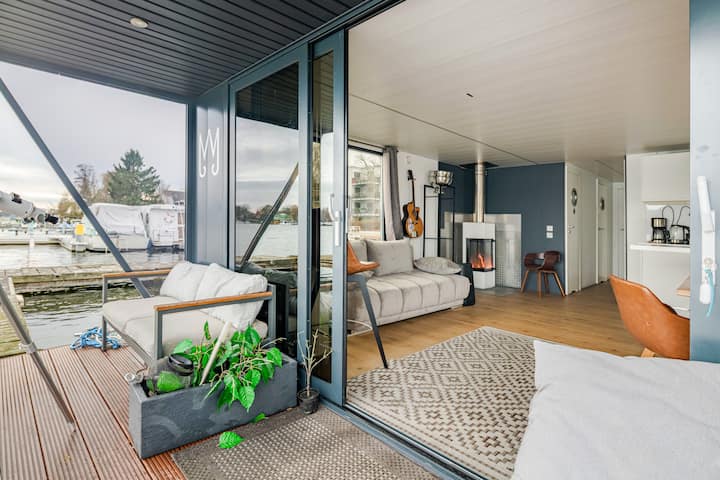 160qm2 Luxus Schwimmende Ferienwohnung+sauna+kamin - Berlin
