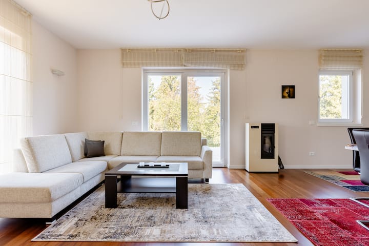 Villa In San Zeno - Pure Entspannung Mit Aussicht! - Malcesine