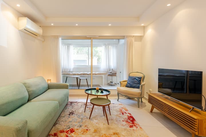 Très Jolie 2 Pièces Avec Piscine - Cannes