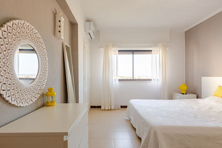Apartamento Encantador Com Piscina - Albufeira