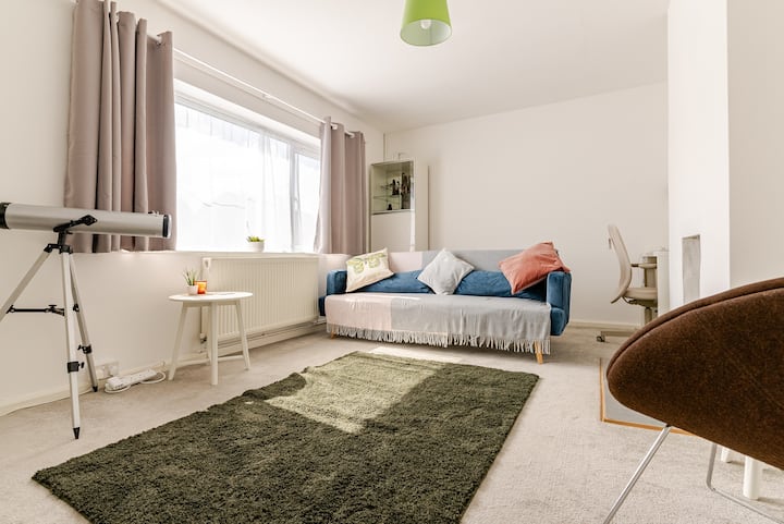 Avalon Nest: A Quiet, Cozy Home To Unwind! - Glastonbury