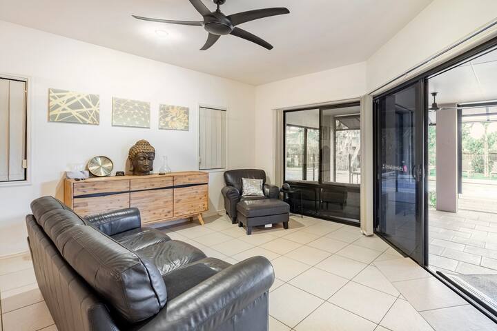 The Fernery - Luxury Home In Beautiful Green Oasis - Fraser Island
