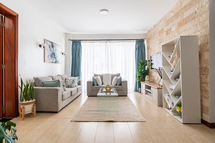 Ensuite Kilimani 1br | Near Yaya, King Bed, Wifi - Kenia