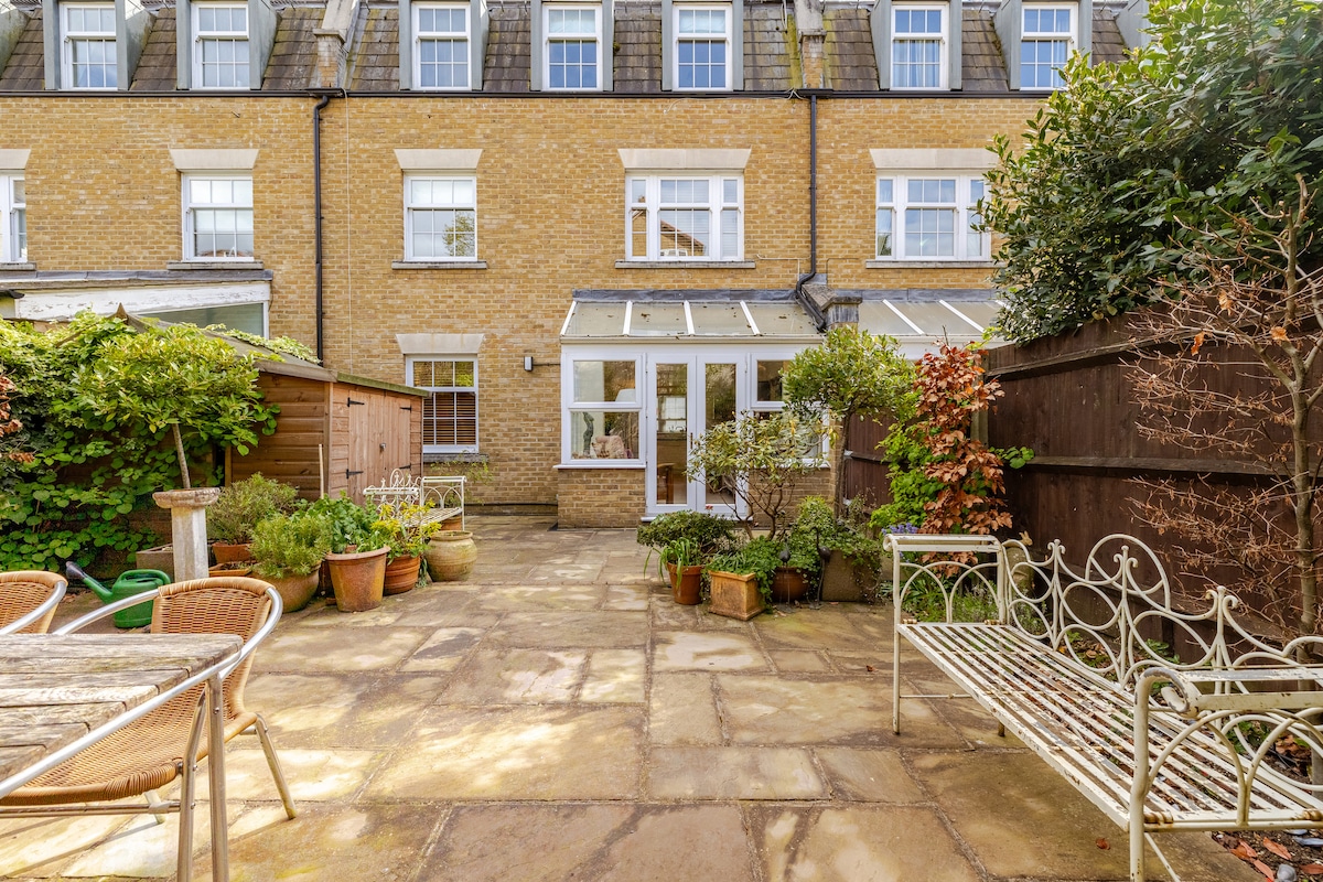 London House Vacation Rentals - England, United Kingdom | Airbnb