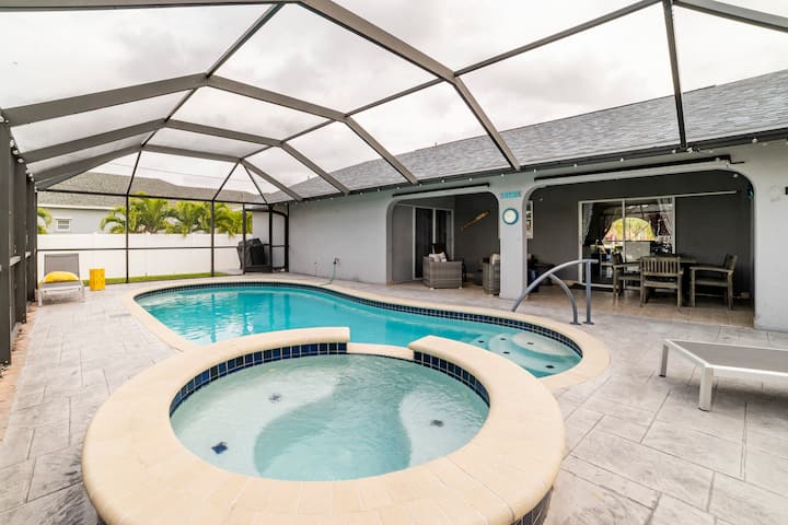 Cape Escape - 3bd/2bath With Pool/hot Tub - Cape Coral, FL