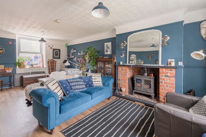 King Bed & Amazing Mountain Views, Veg/vegan Home - Blaenau Ffestiniog
