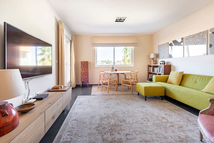 Ruim En Luxe Appartement Op Goede Locatie - Denia