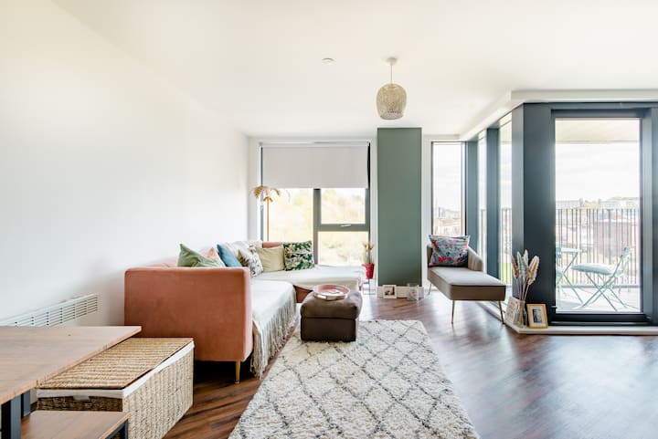 Private Bedroom In Lovely Apartment, Kelham Island - イギリス シェフィールド