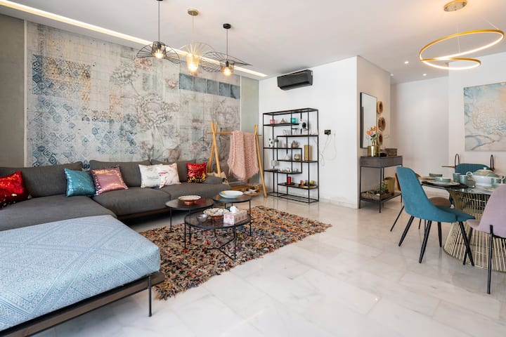 Stylish 2br Cfc • Large Cozy Terrace & Parking - Casablanca