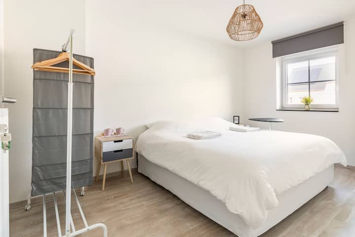 Chambre Privée Près Du Centre De Roulers - Izegem