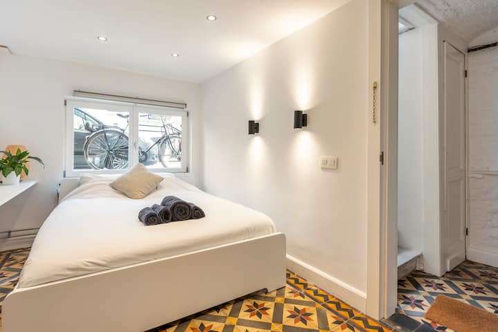 Private Room Near Train Station Antwerp-berchem - Anversa