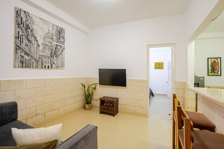 Modern Apartment In Miramar Playa Near City Center - La Havane