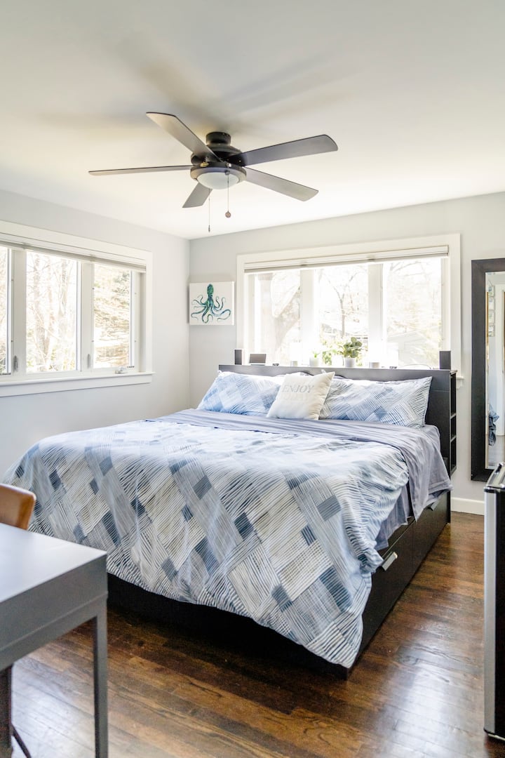 Easy Access To The North Shore Of Massachusetts! - Marblehead, MA