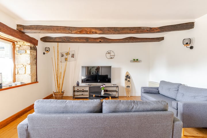 Gîte 5 Personnes Avec Piscine
à 10 Mn Des Plages - Brittany